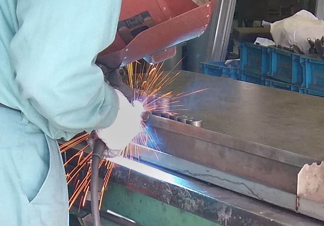 新着情報 - 株式会社八木産業 - 薄鋼板を主材とする板金工場 - 全国に出荷